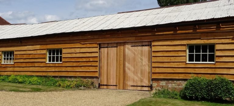 FAQ: What is waney-edge cladding? - Vastern